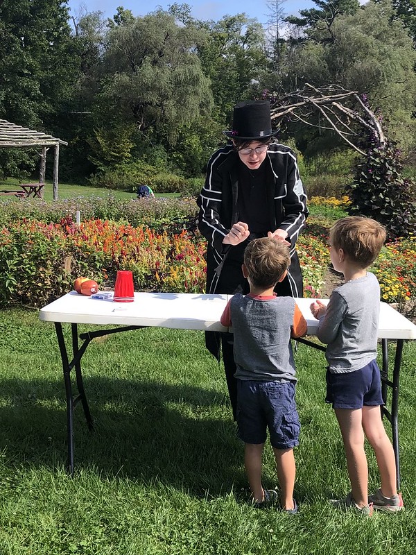 About Me – Mr. Magic / Summer Magic Camp